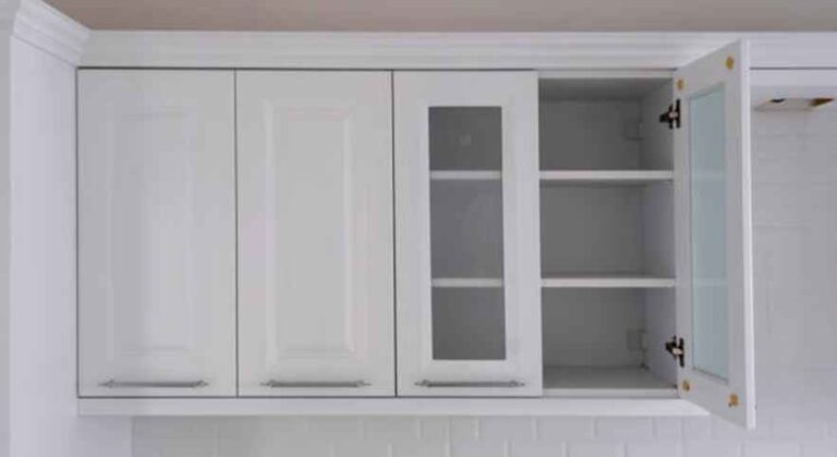 How Custom Cabinets Can Maximize Storage in Small Spaces – Versa Build ...